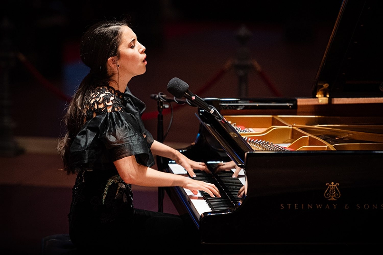 Empty Concertgebouw Sessions: Karsu - Het Concertgebouw