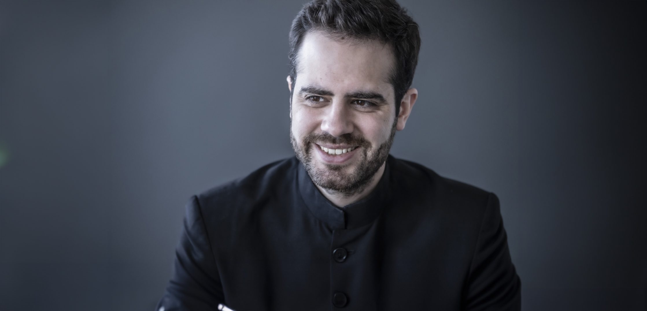 Dinis Sousa leidt het Concertgebouworkest en Monteverdi Choir in Brahms ...