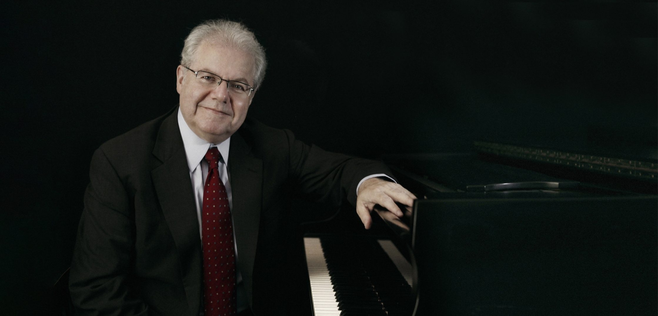 Pianist Series: Emanuel Ax - Concertgebouw - English