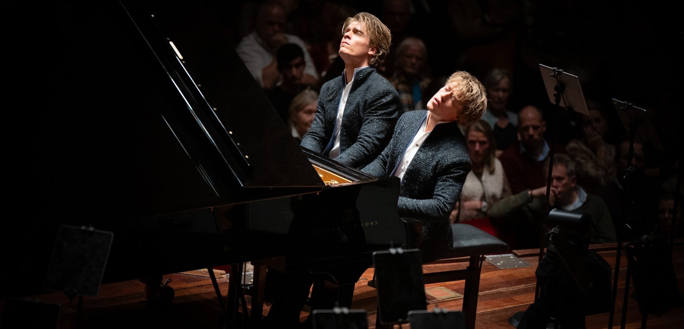 Schubert's Symphony No. 9 & The Jussen Brothers play Say's Anka kuşu ...