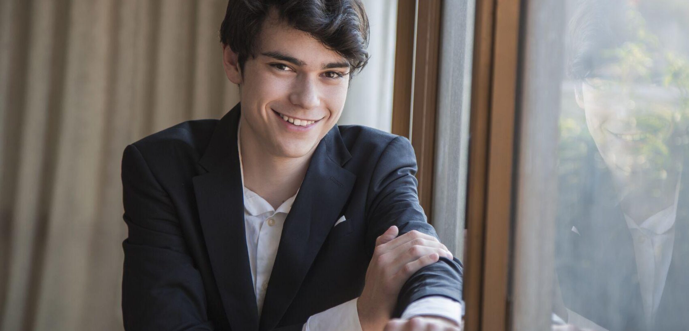 Tom Borrow plays Bach, Franck and Rachmaninoff - Concertgebouw - English